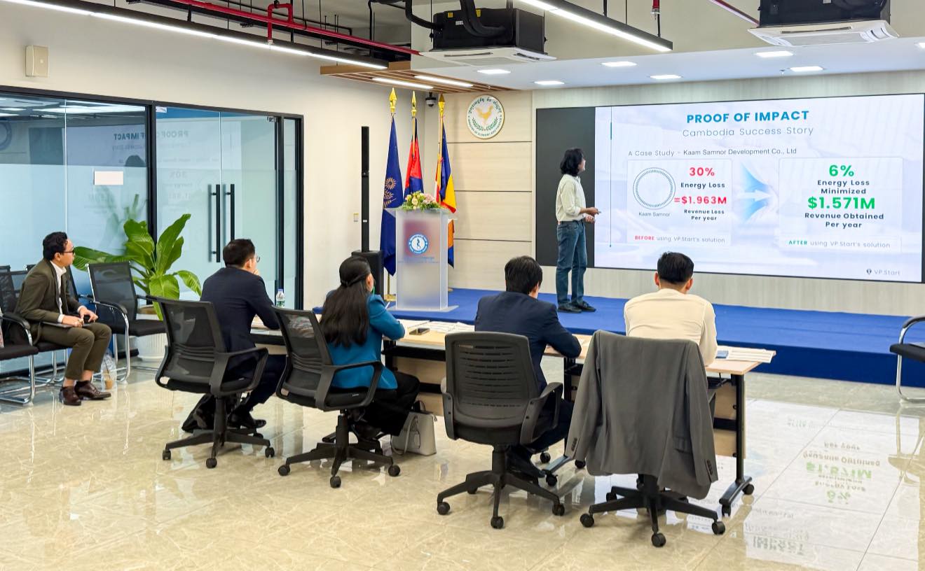At the YEAC Business Pitch: Turning Challenges into Opportunities